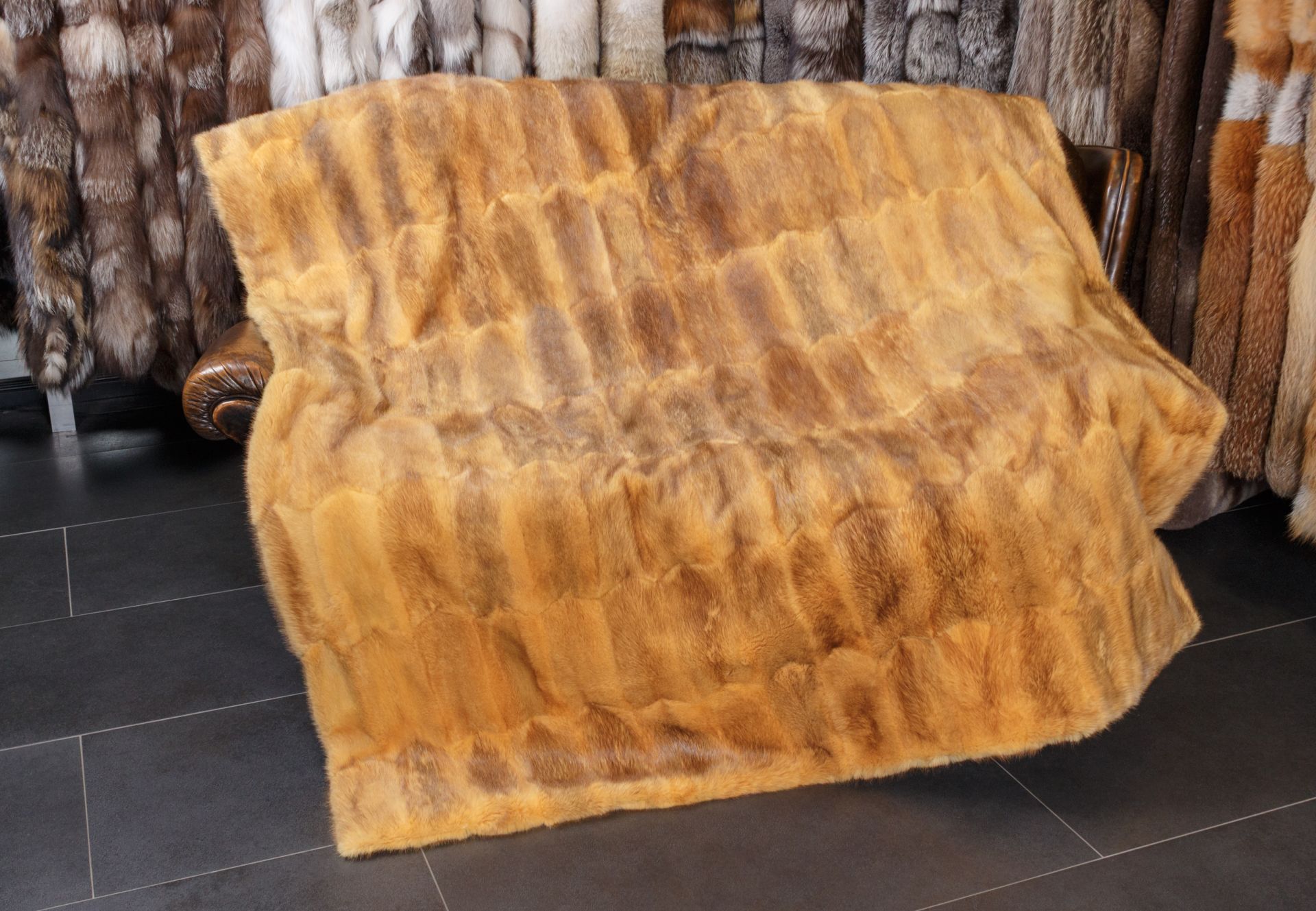 Onlineshop für Pelze, Felldecken, Pelzdecken - Pelz Kissen